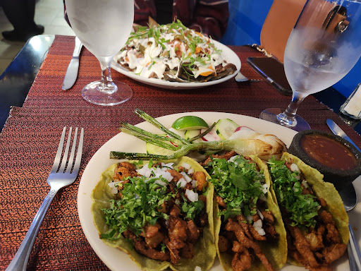 Blue Corn Restaurant And Bar - Restaurante Mexicano en Philadelphia ...